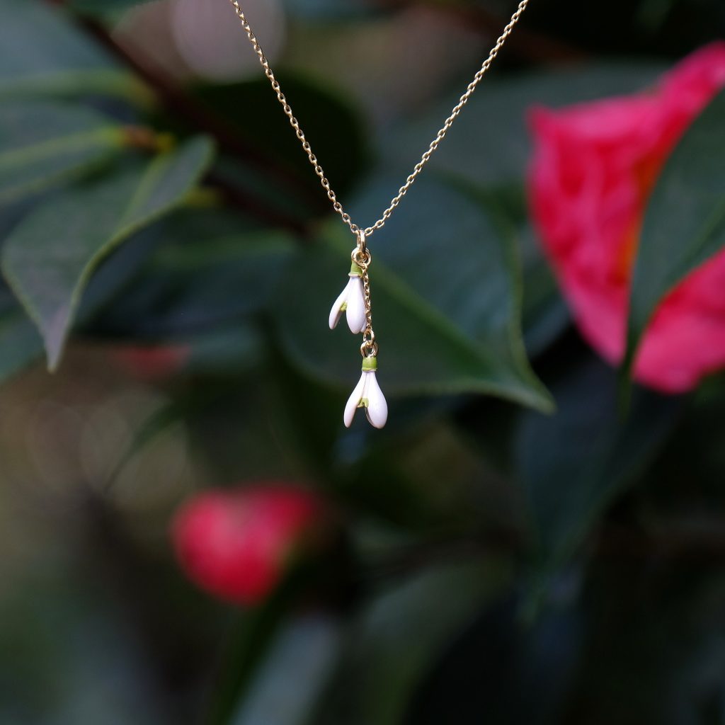 Snowdrop White Flower Pendant Necklace, Gold Tone – Alexander Thurlow